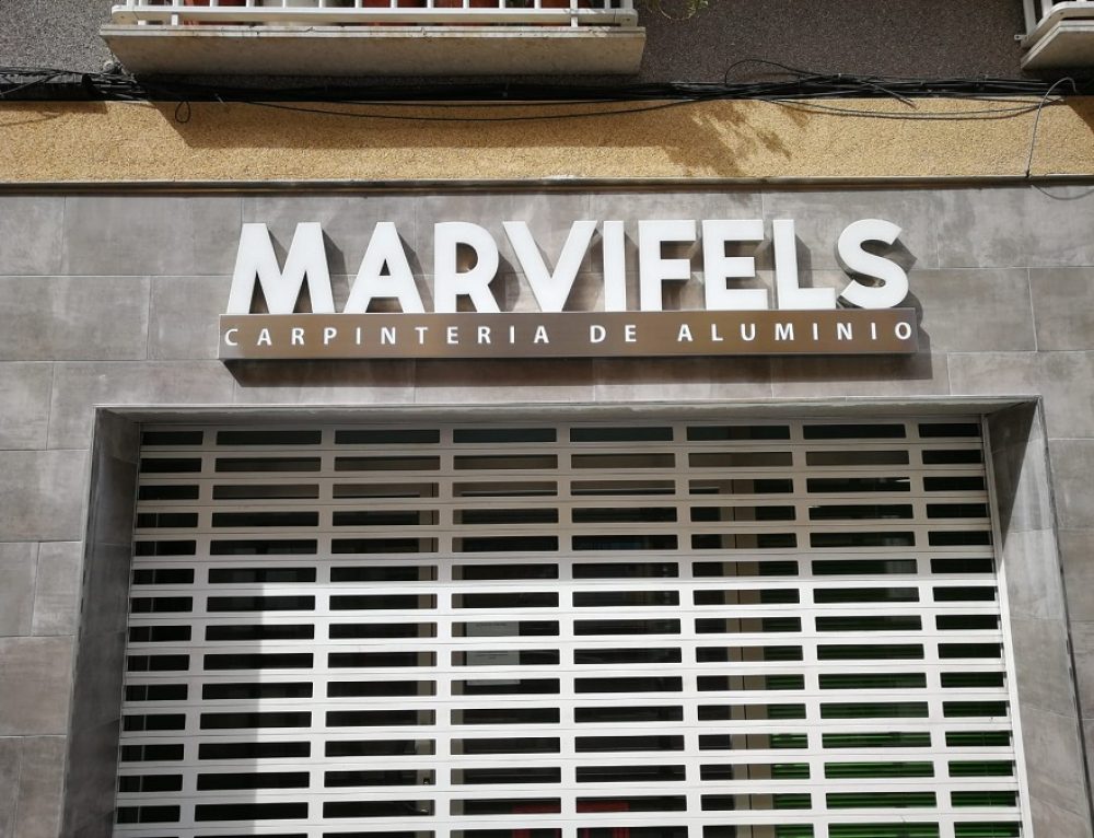 Consejos para seleccionar el tamaño del rótulo para la empresa ...